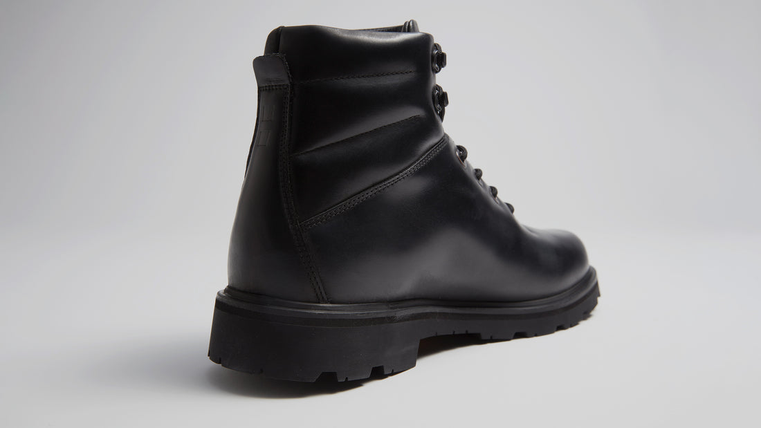 UBR: Technology + Tailoring | Elegant Outerwear for Men and Women – ubr.no