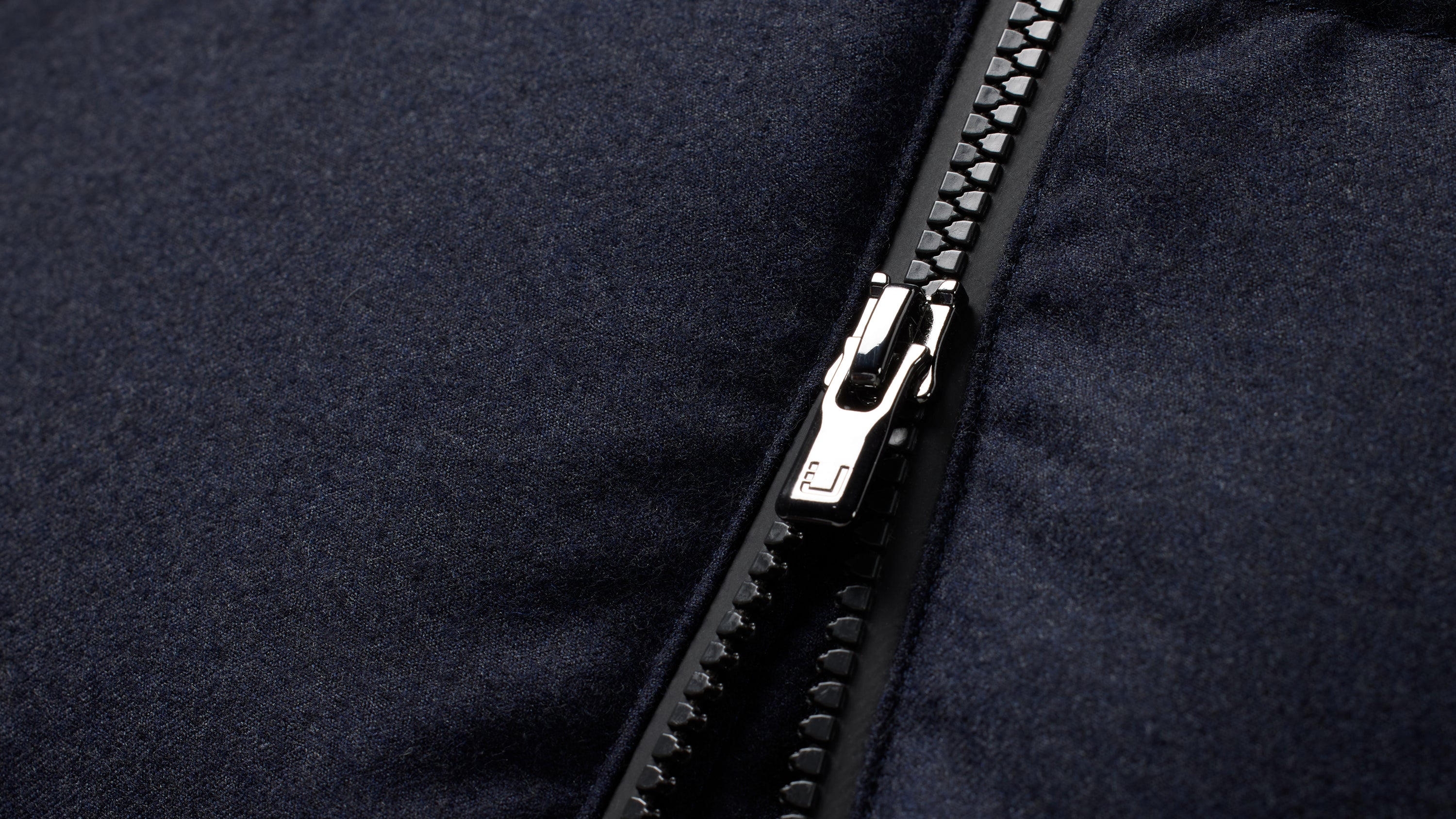 UBR: Technology + Tailoring | Elegant Outerwear for Men and Women – ubr.no